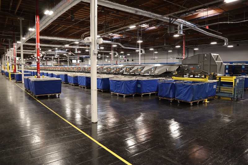 USPS opens sorting, delivery center in Everett - Everett Post
