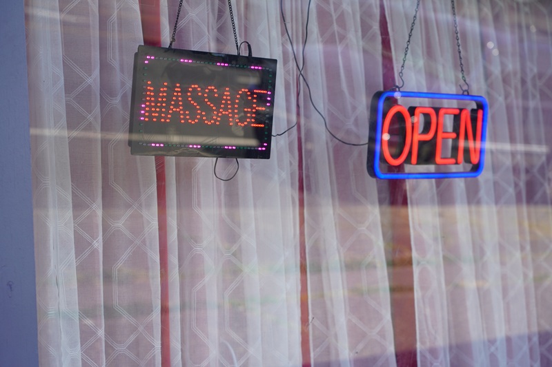 Tougher legal scrutiny proposed for Everett massage businesses ...